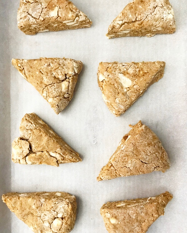Gingerbread Scones | e2 bakes brooklyn
