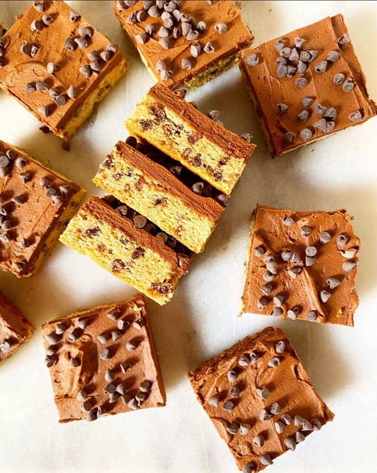 Chocolate Chip Cookie Squares | e2 bakes brooklyn