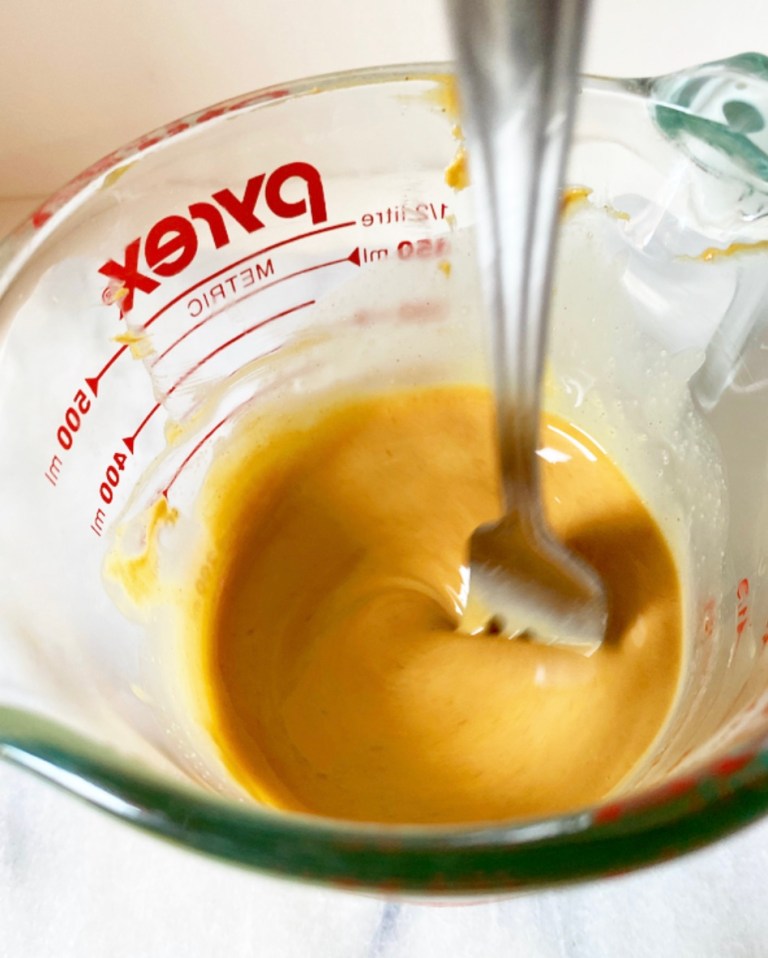 Homemade Peanut Butter Shell | e2 bakes brooklyn