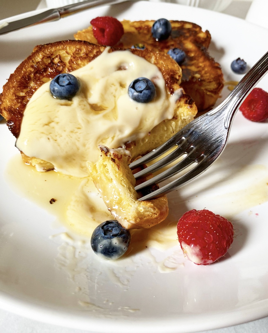 Sour Cream French Toast | e2 bakes brooklyn