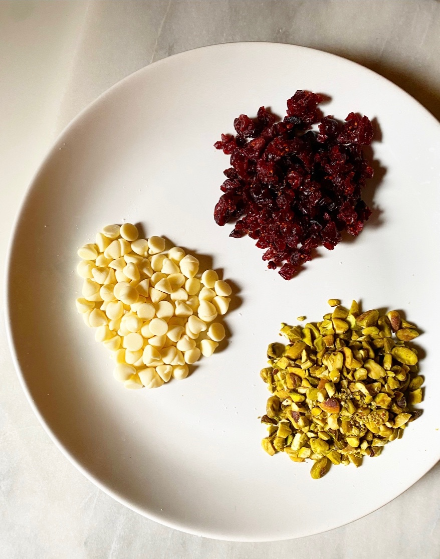 White Chocolate Cranberry Pistachio Shortbread Wedges | e2 bakes brooklyn