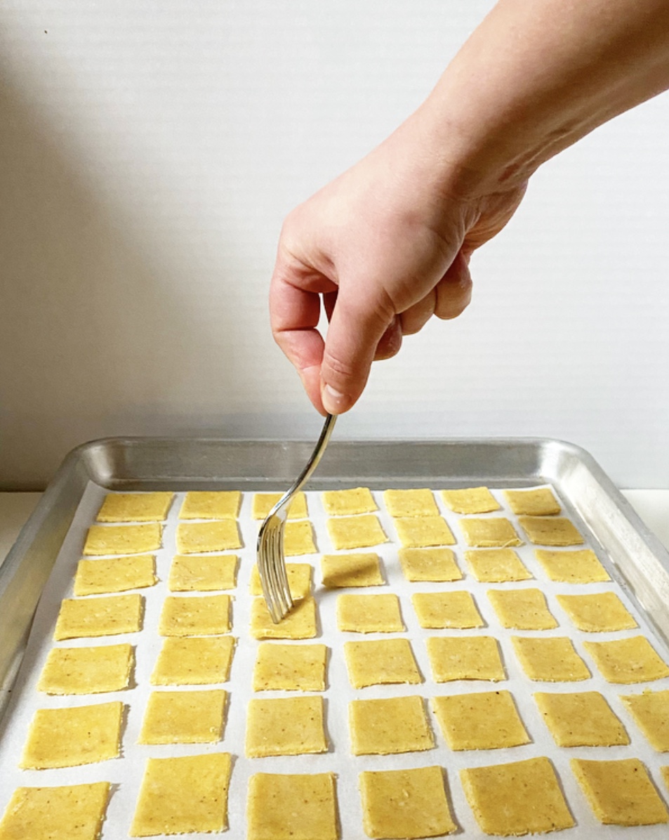 Cornbread Crackers | e2 bakes brooklyn